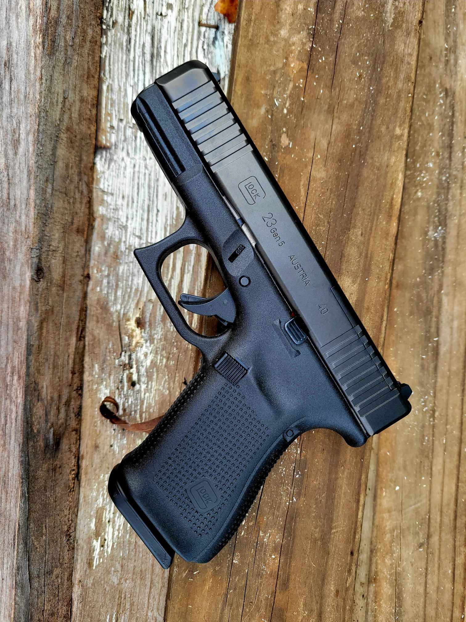 GUNS – Nick's Shooting Range